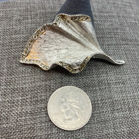 BSK | Jewelry | Bsk Pin Brooch As Is Silver Leaf Texture Rhinestone ...